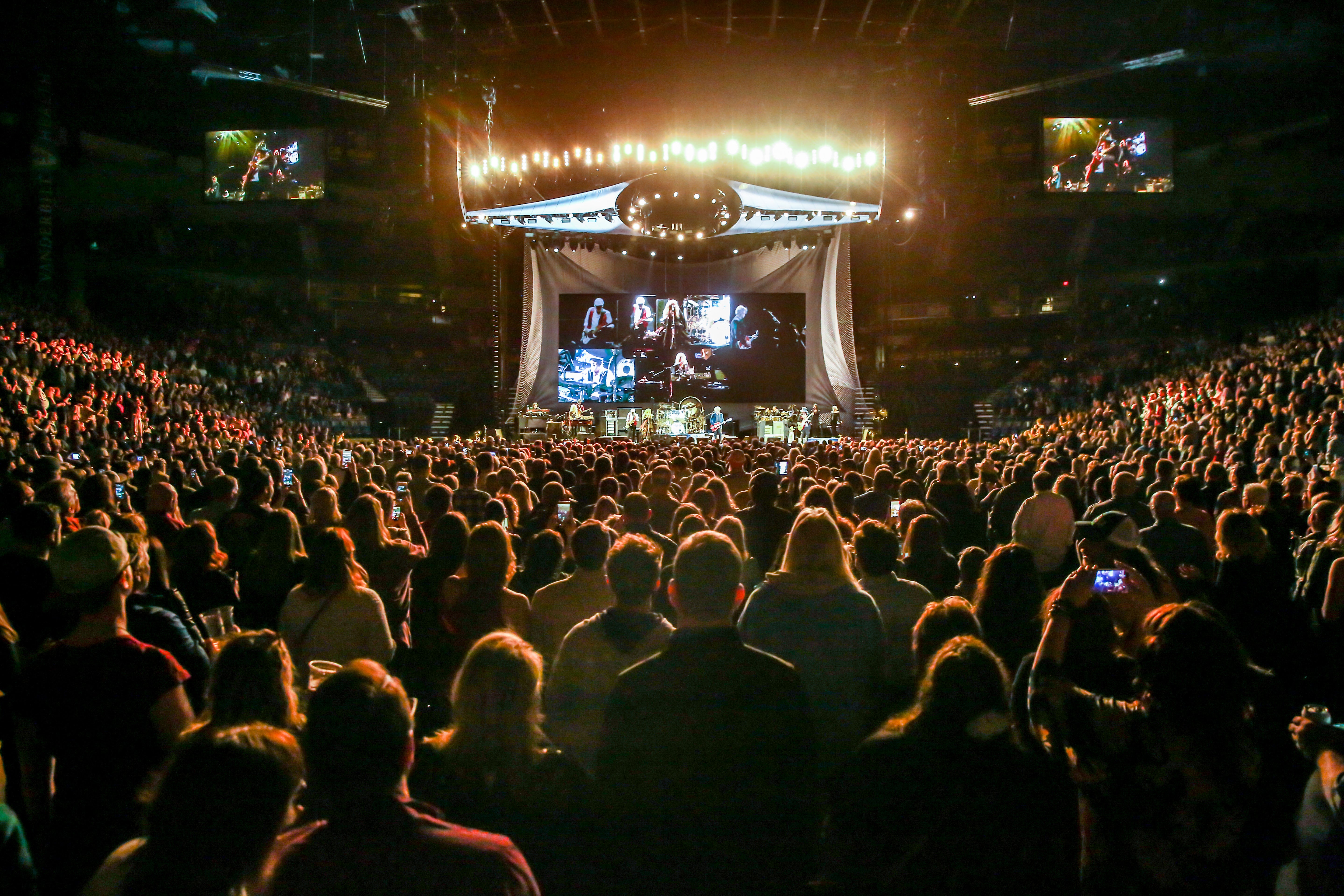Photo Galleries | Bridgestone Arena